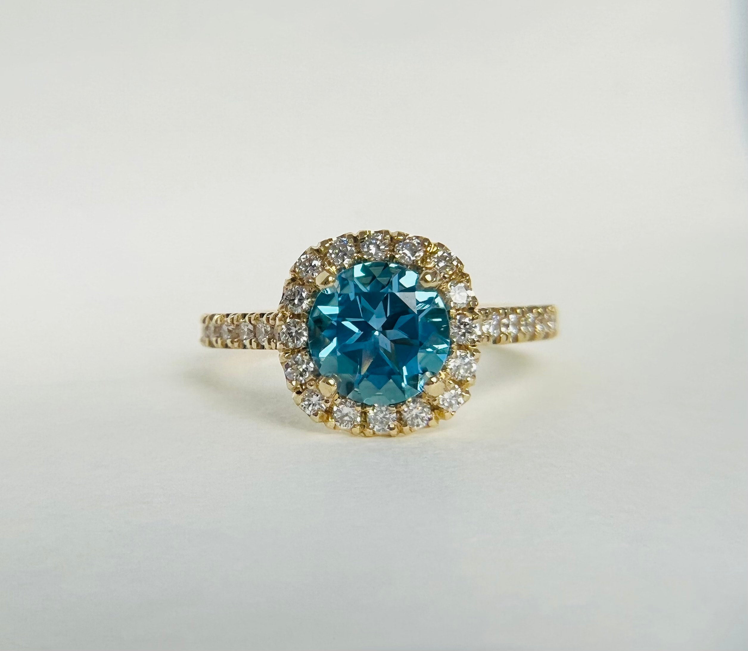 14k Yellow Gold Cerulean Ring | Coast GoldWorks